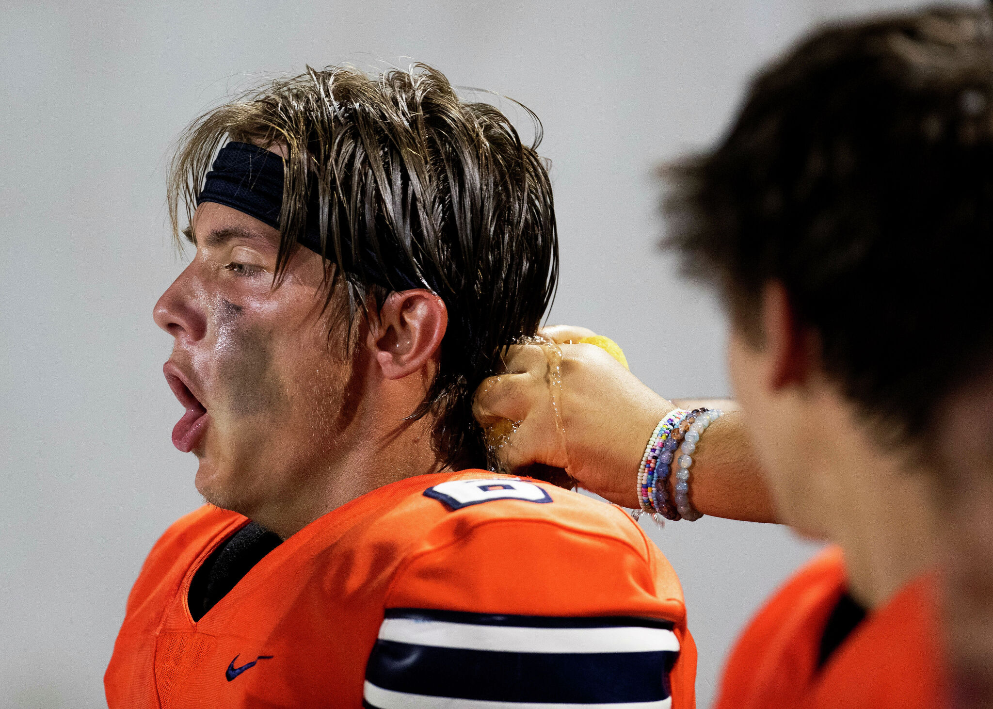 Houston hits 109 degrees, matching all-time heat record