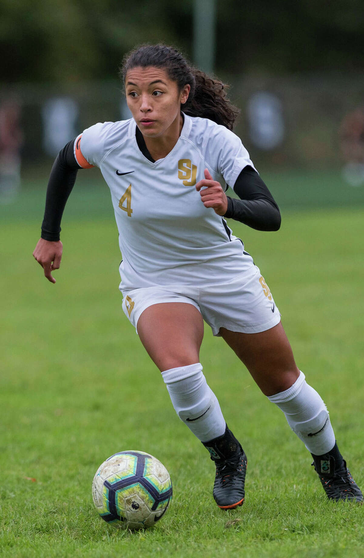 Senior captain Jessica Mazo leader for UConn women's soccer