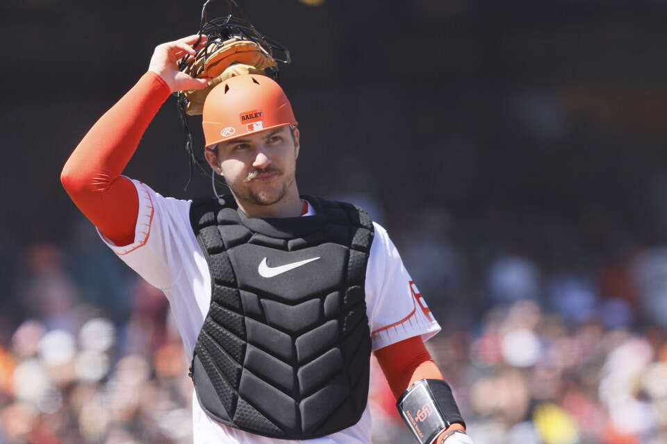 Giants rookie catcher Patrick Bailey named Gold Glove finalist
