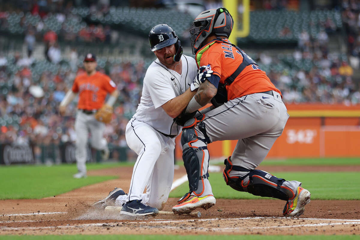 Houston Astros lose no-hitter, then the game vs. Detroit Tigers