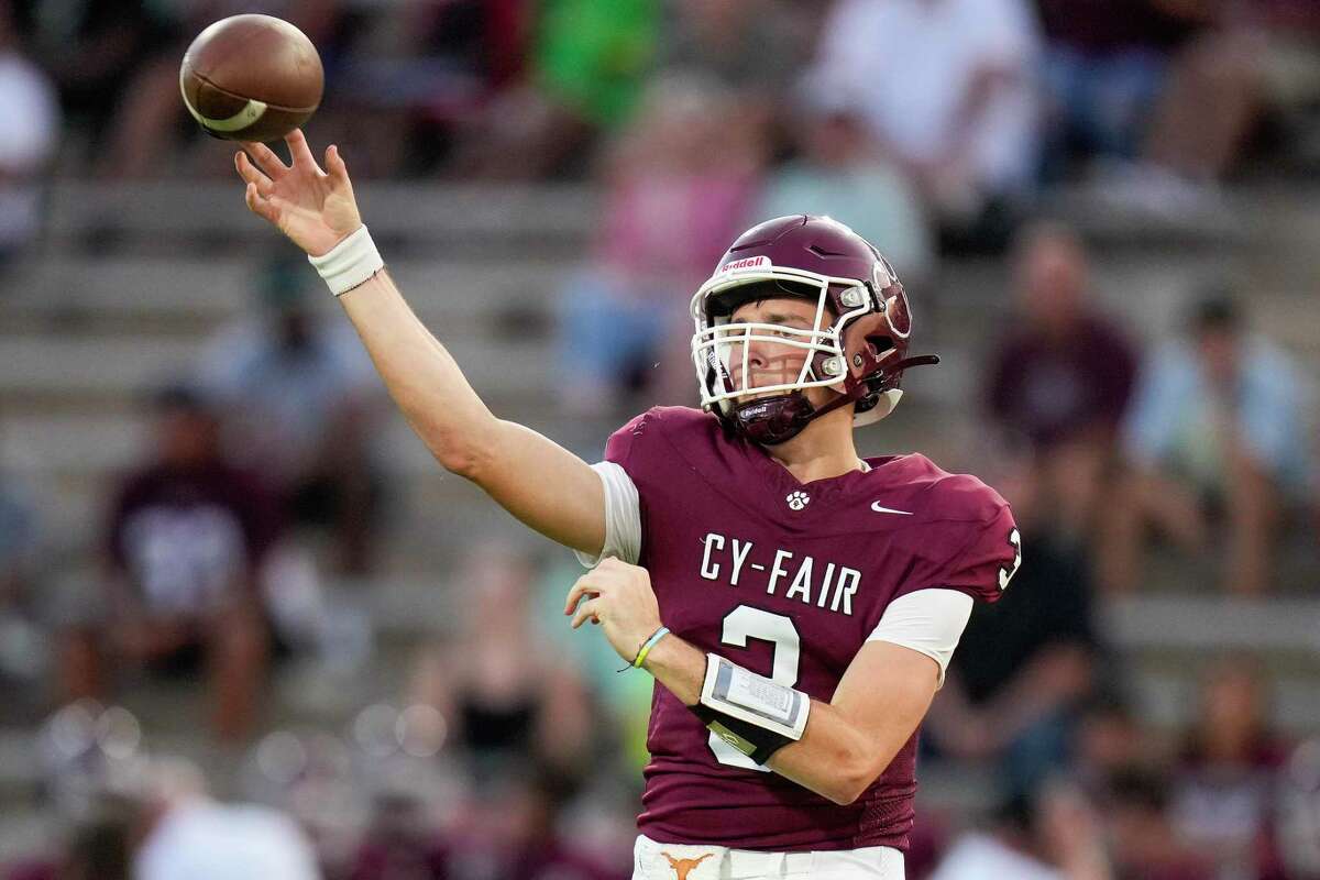 Football: Bridgeland Bears stun Cy-Fair Bobcats in season opener