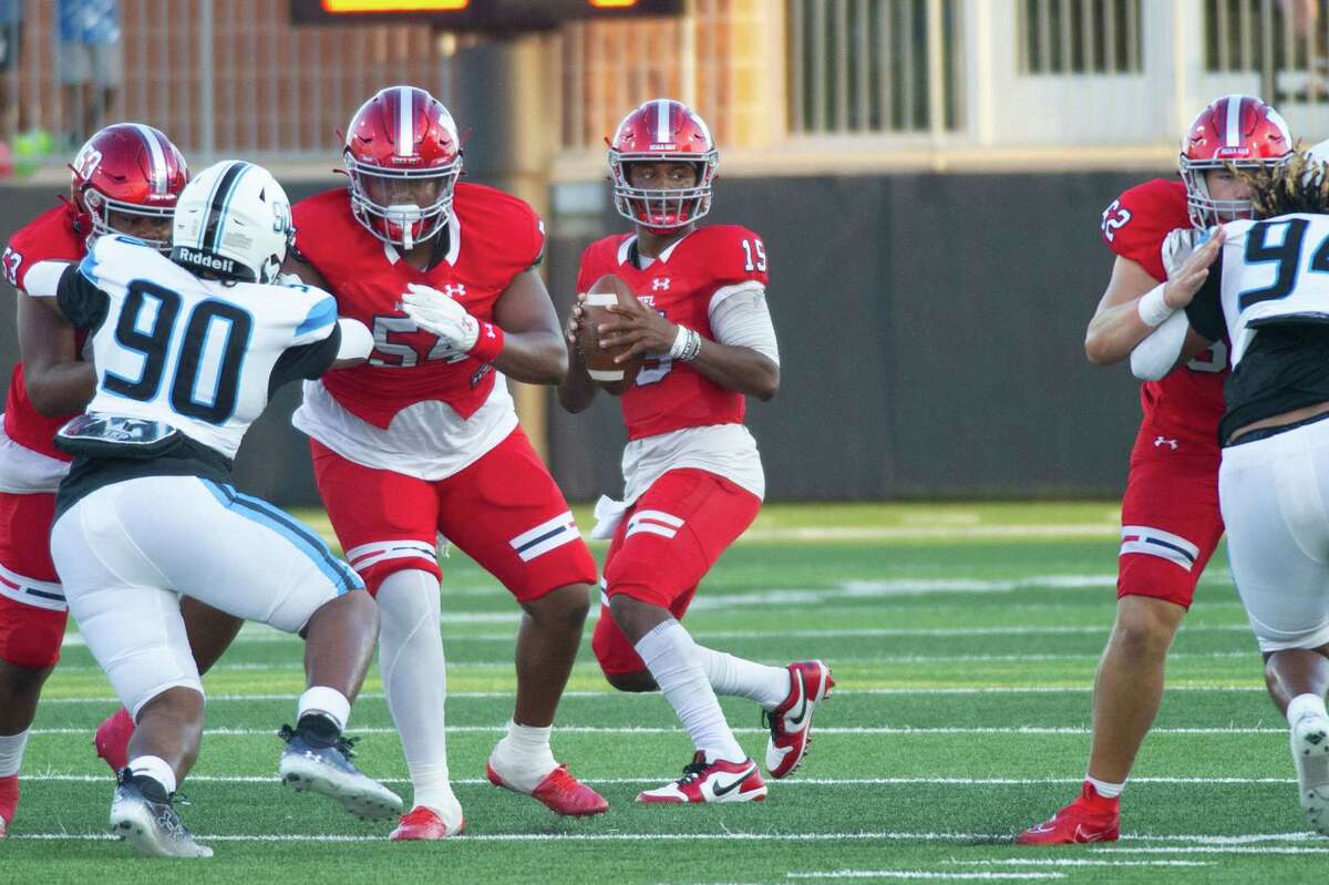 Shadow Creek Sharks' defense leads to win over Manvel Mavericks