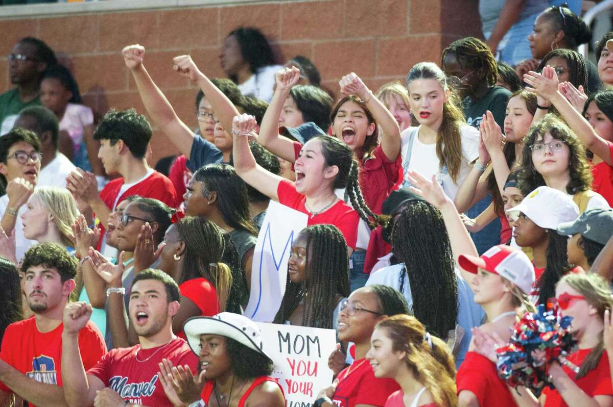 Shadow Creek Sharks' defense leads to win over Manvel Mavericks