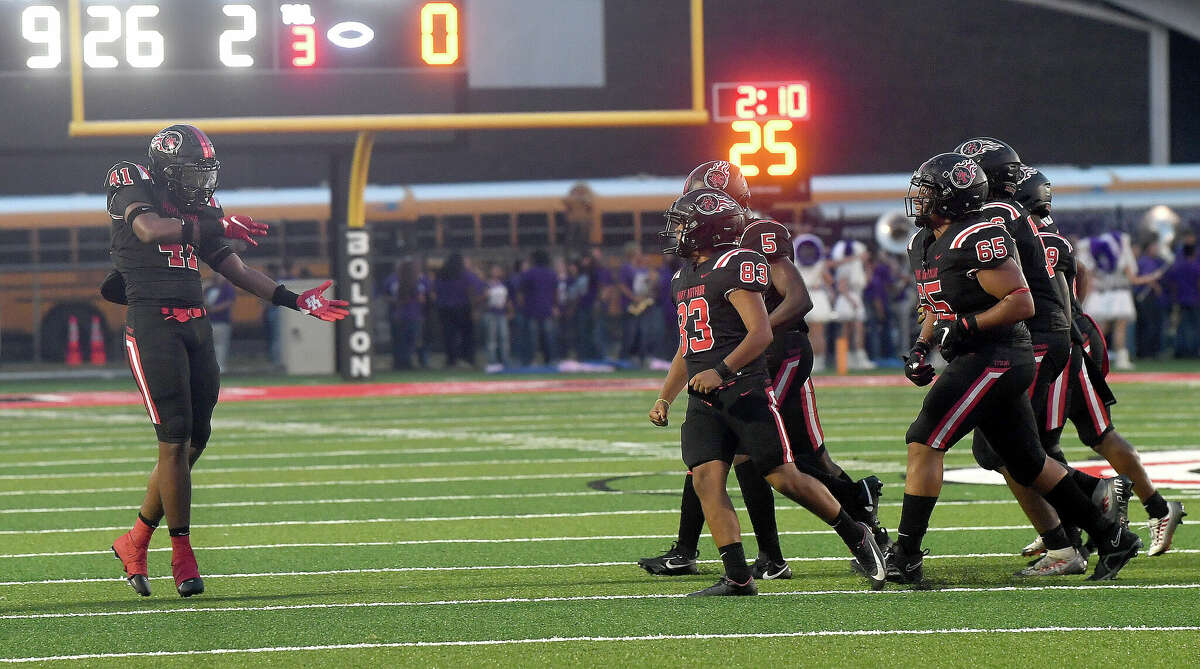 Port Arthur Memorial Titans set for district test from La Porte