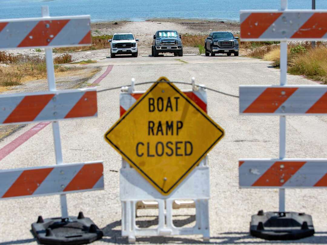 As Canyon Lake sits at historic low, Comal County extending boat ramps