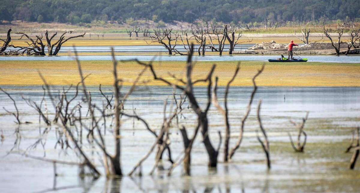 Canyon Lake water level drops to record low