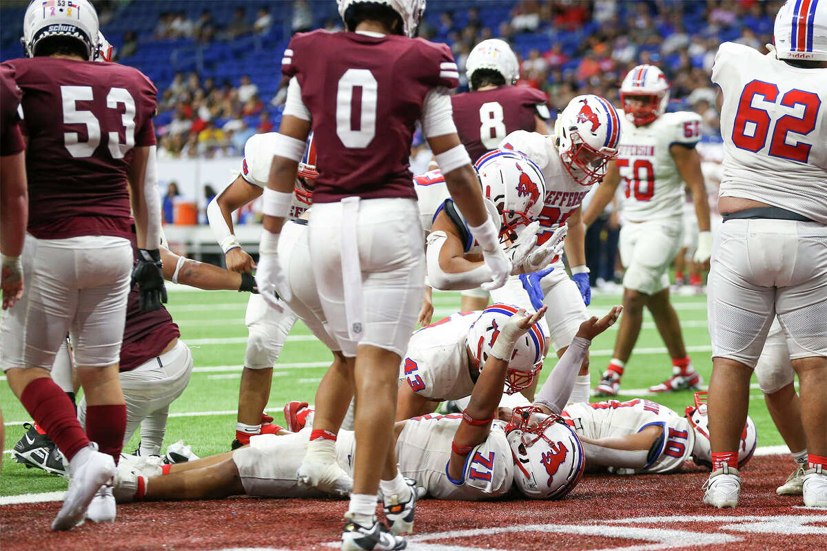 San Antonio area's Week 1 high school football schedule