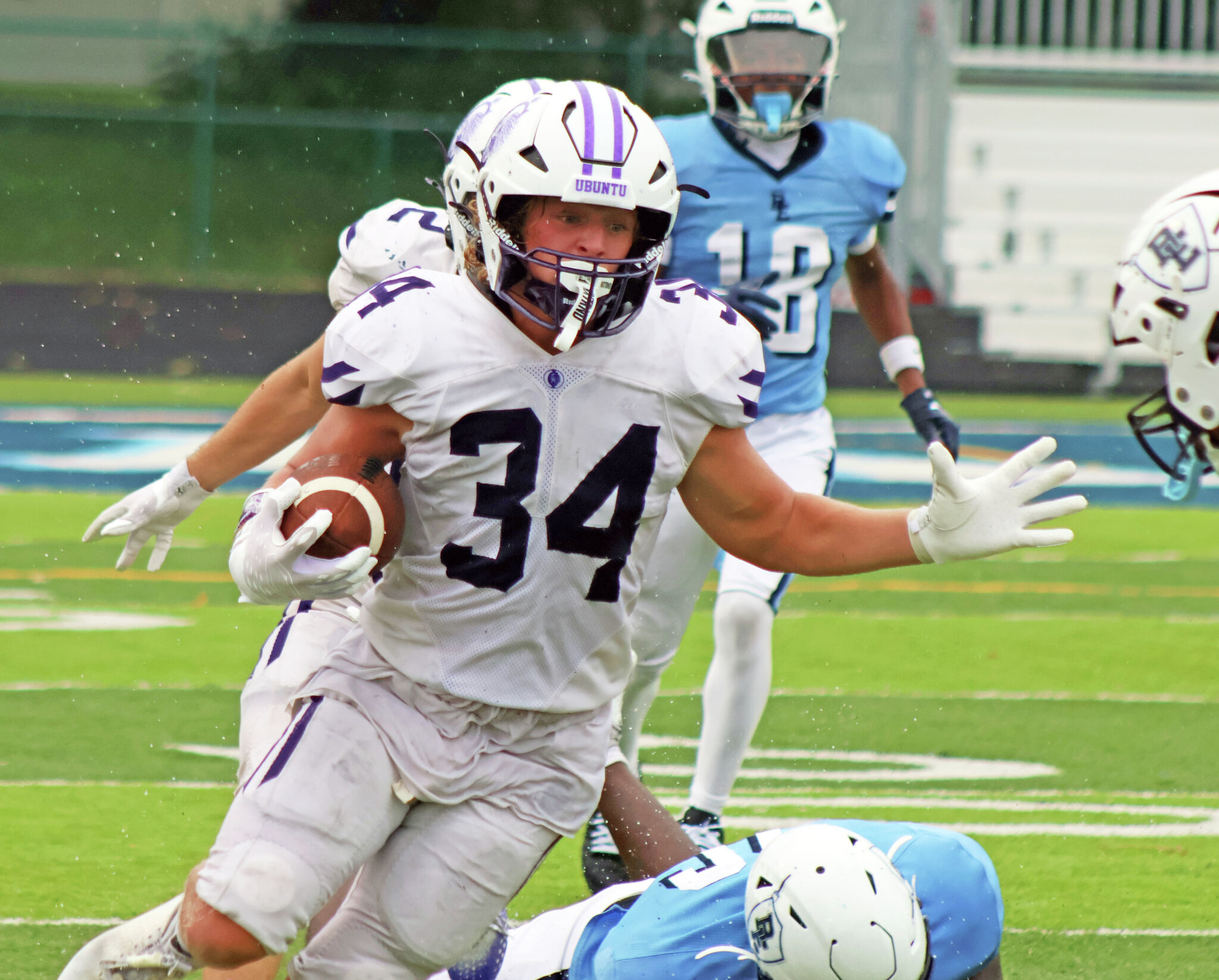 Kahoks use seven first-half scores to rout Warriors