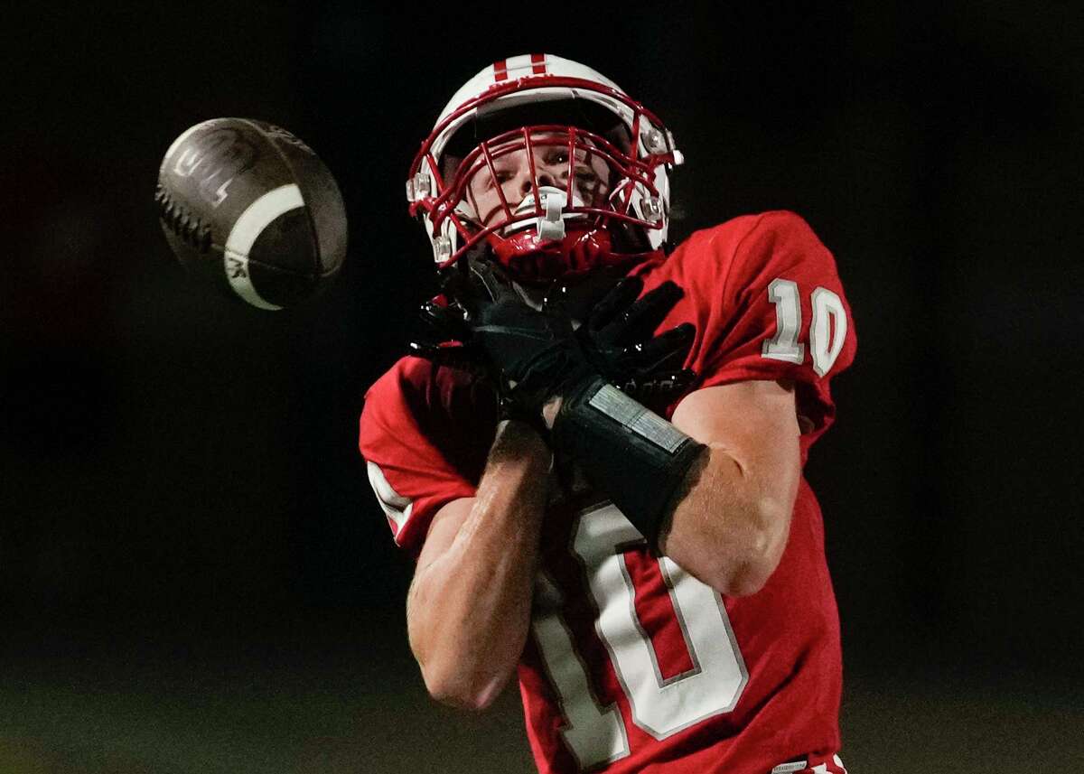 Katy Tigers handle Clear Springs Chargers in season opener