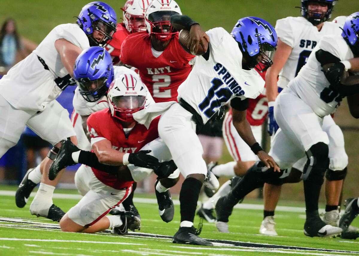 Katy Tigers handle Clear Springs Chargers in season opener
