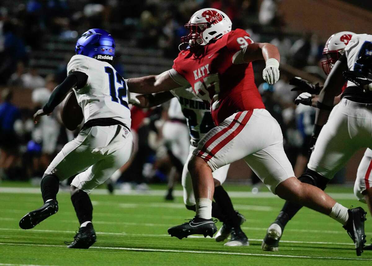Katy Tigers handle Clear Springs Chargers in season opener