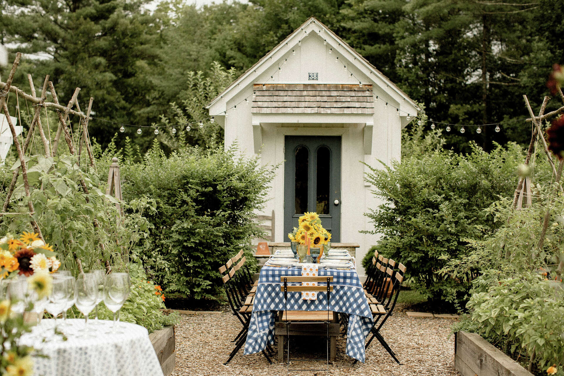 Pantry Hill's Darien Rozell opens Saratoga home to followers