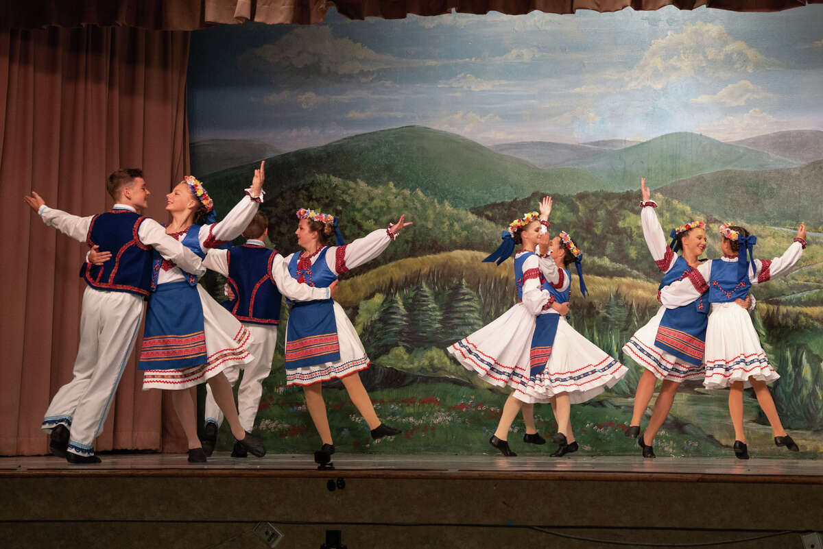 Ukrainians keep culture alive with folk dances at Soyuzivka