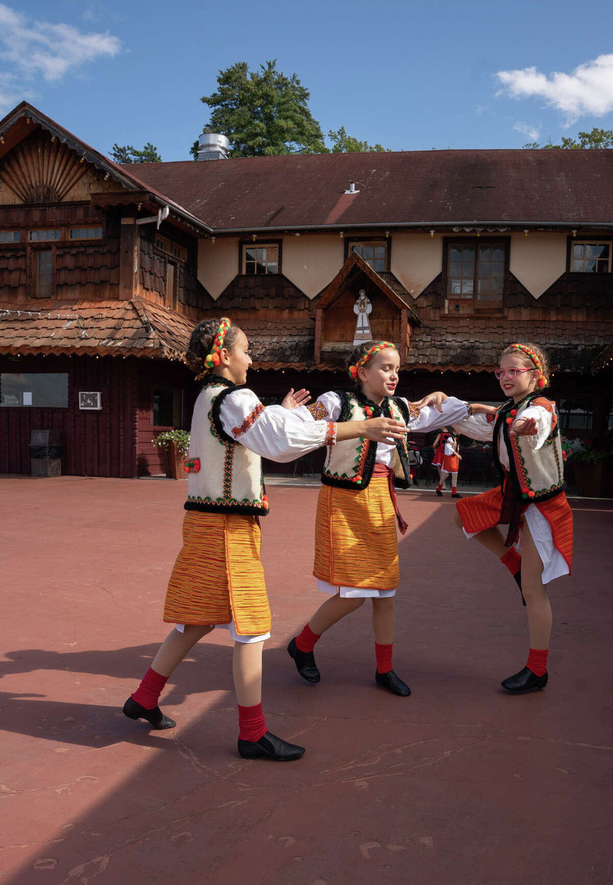 Ukrainians keep culture alive with folk dances at Soyuzivka