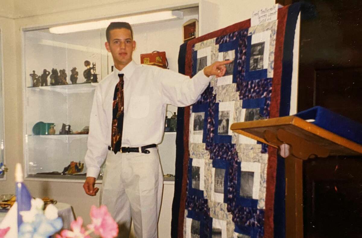Willis musician reunited with prize-winning quilt after 24 years