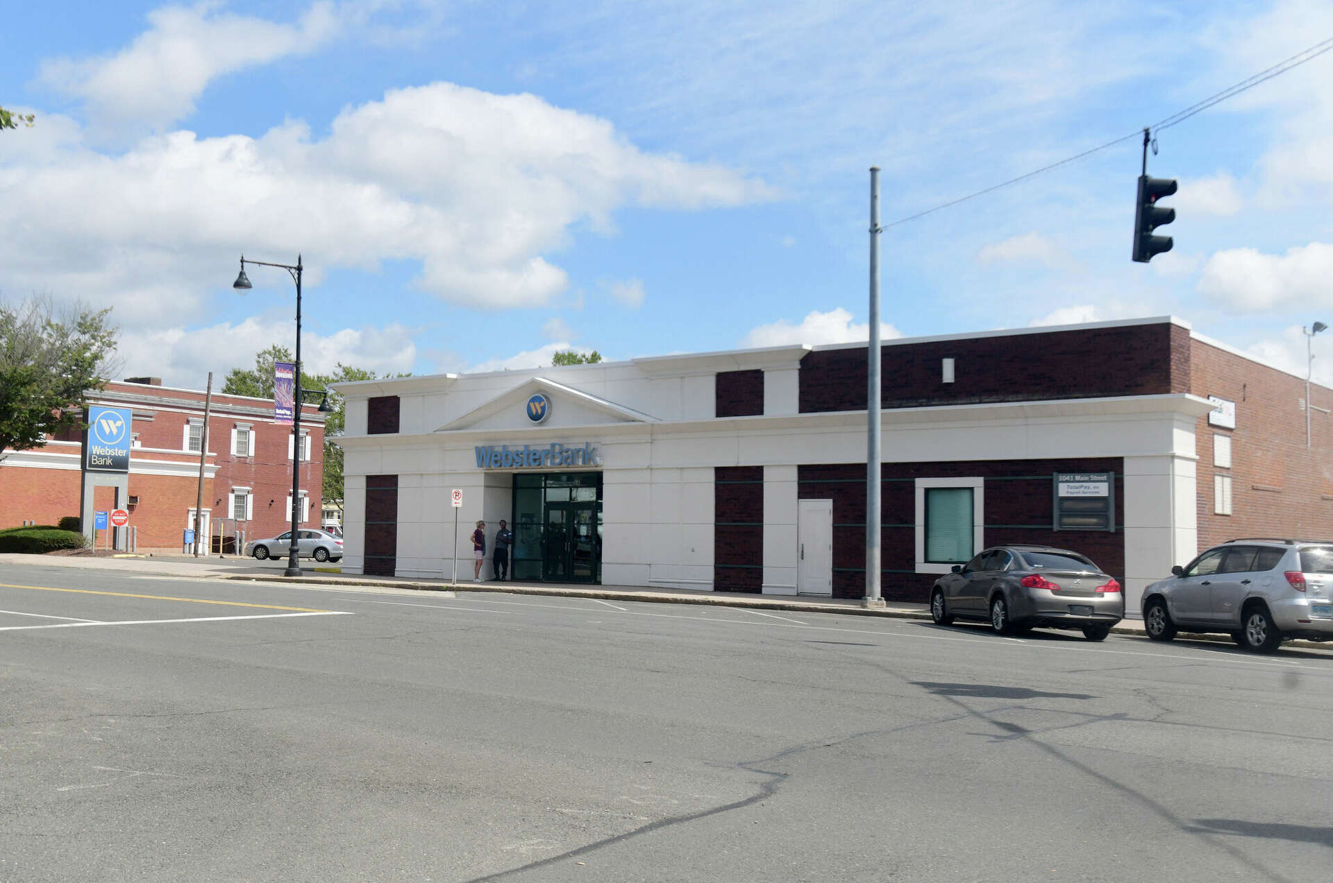 Manchester's Webster Bank finalizing new Main Street location