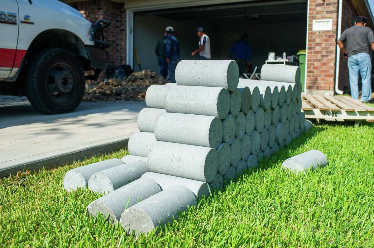 Houston home foundation repairs spike as heat, drought persist