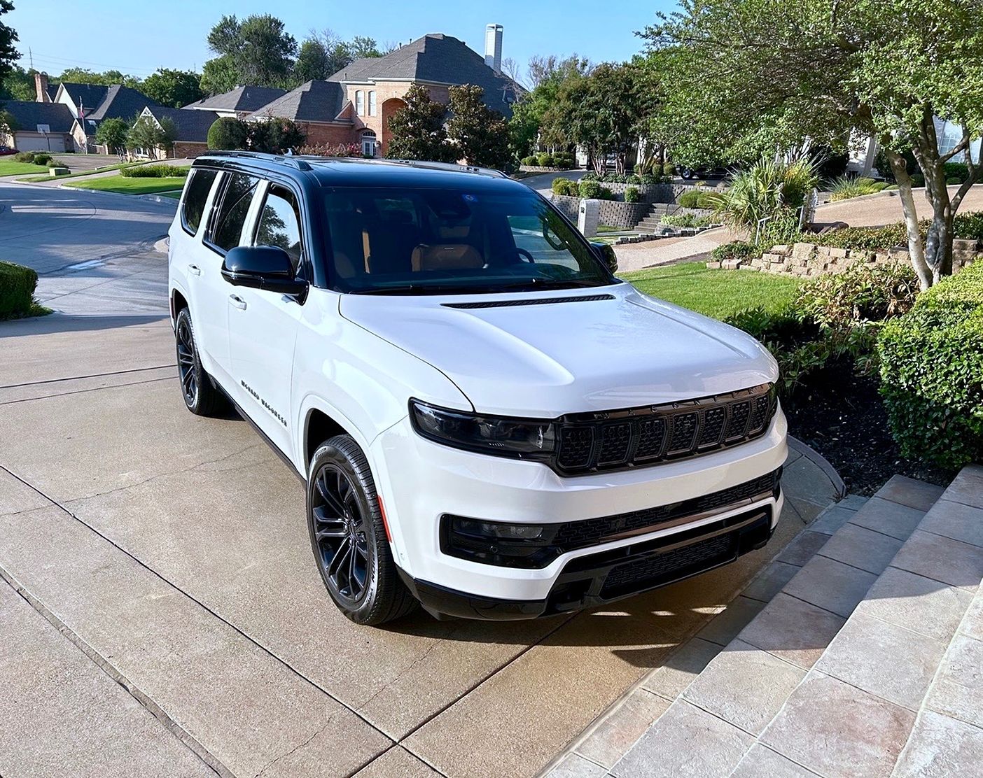 REVIEW: 2024 Jeep Grand Wagoneer Series III Obsidian