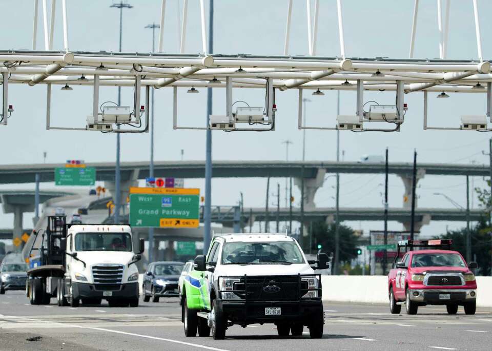 Harris County EZ Tag drivers to see price drop on toll roads Sept. 4