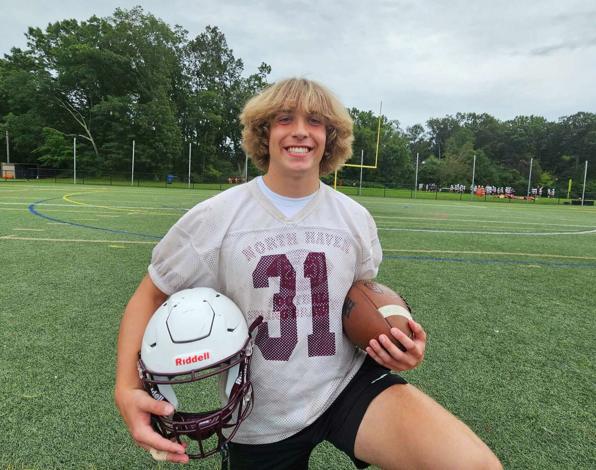 Ivy football-bound Pandolfi jack of all trades for North Haven