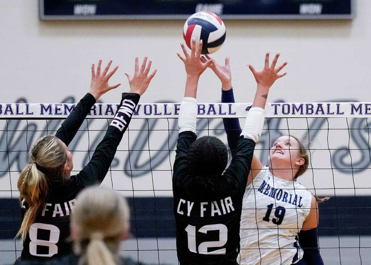 Tomball Wildcats beat Cy-Fair Bobcats for their 17th win of the season
