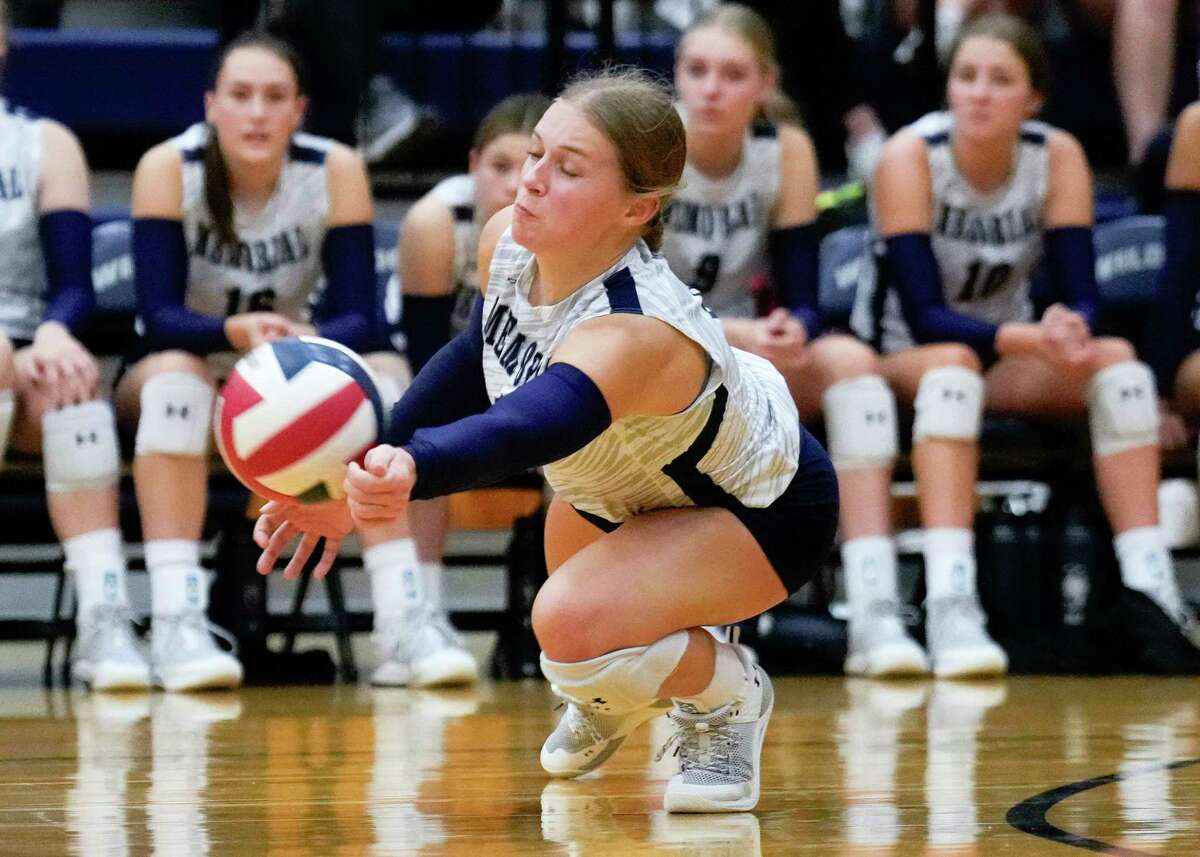High school volleyball: Tomball Memorial tops Tomball in 5 sets