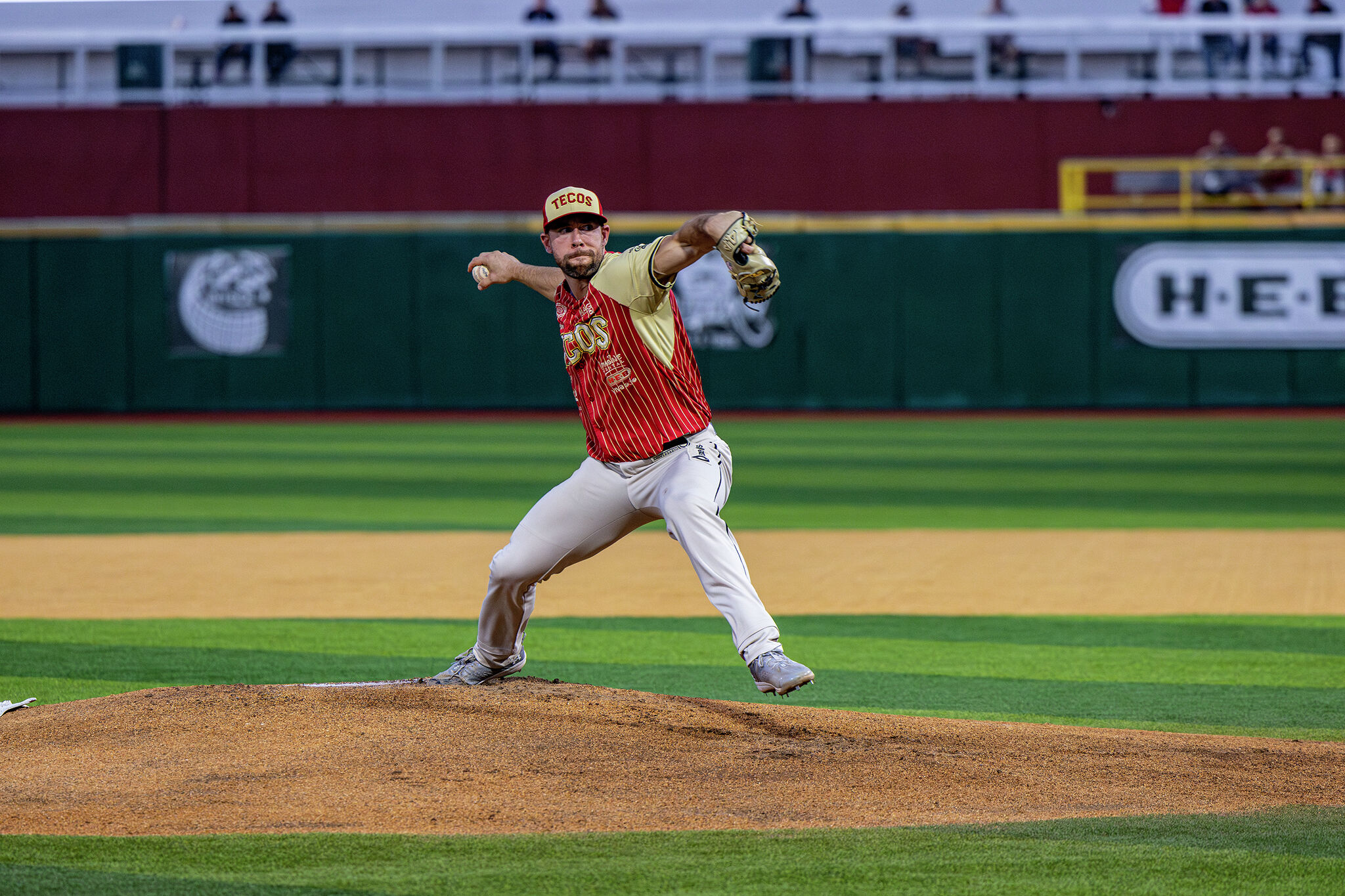 Tecos hurlers give their insight on what makes a good pitcher's mound
