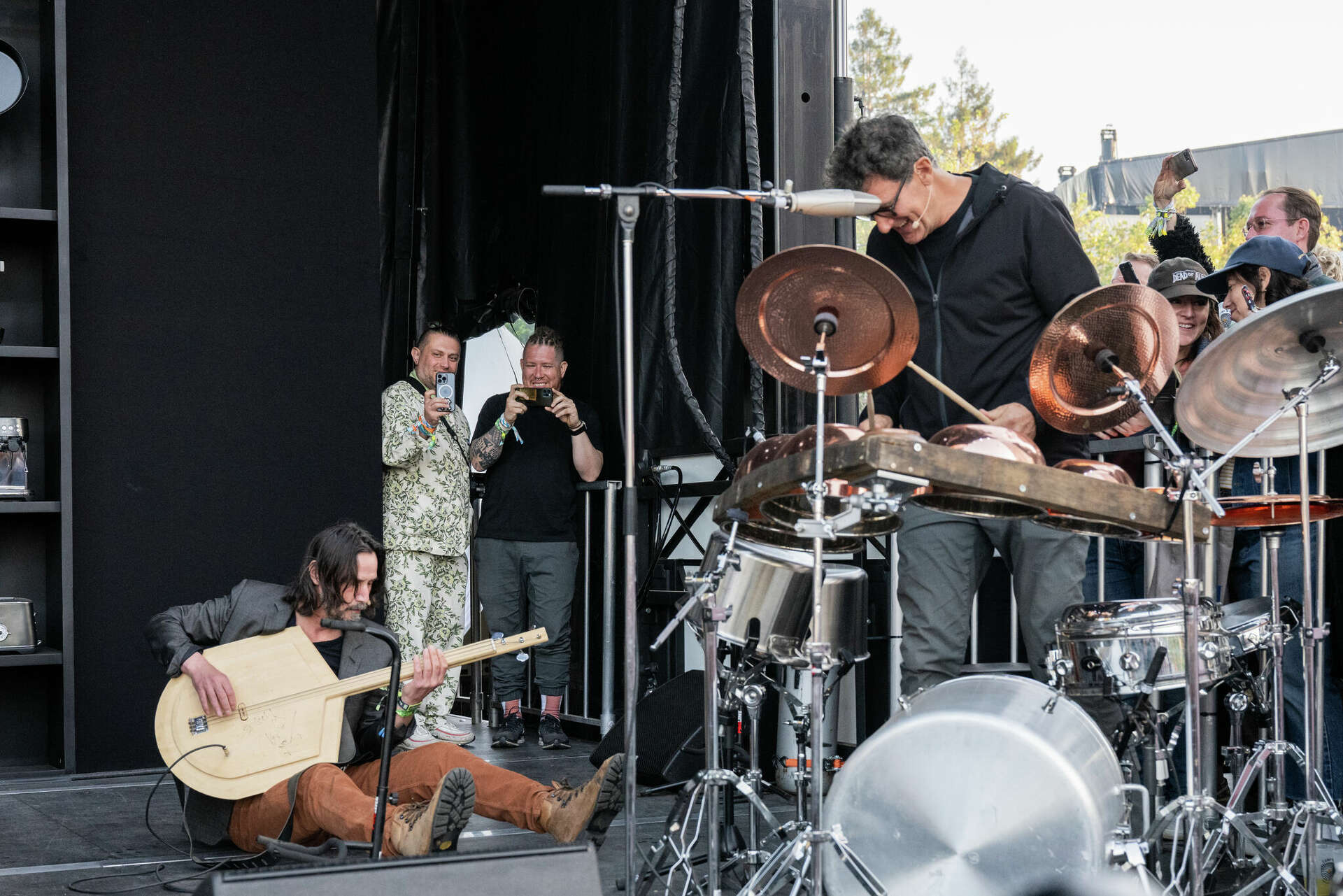 Dogstar drummer, CT native, talks 30-year friendship with Keanu Reeves