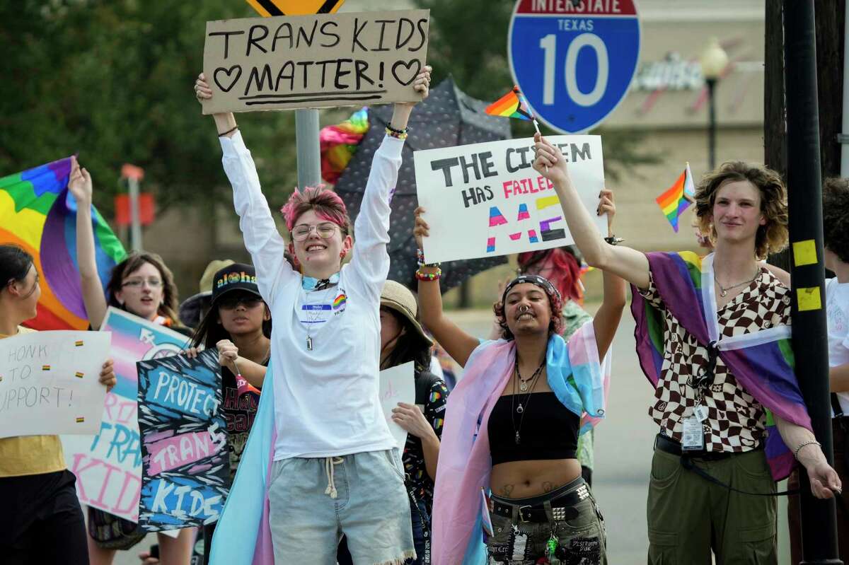 Katy ISD transgender policy: Students protest, what you need to know