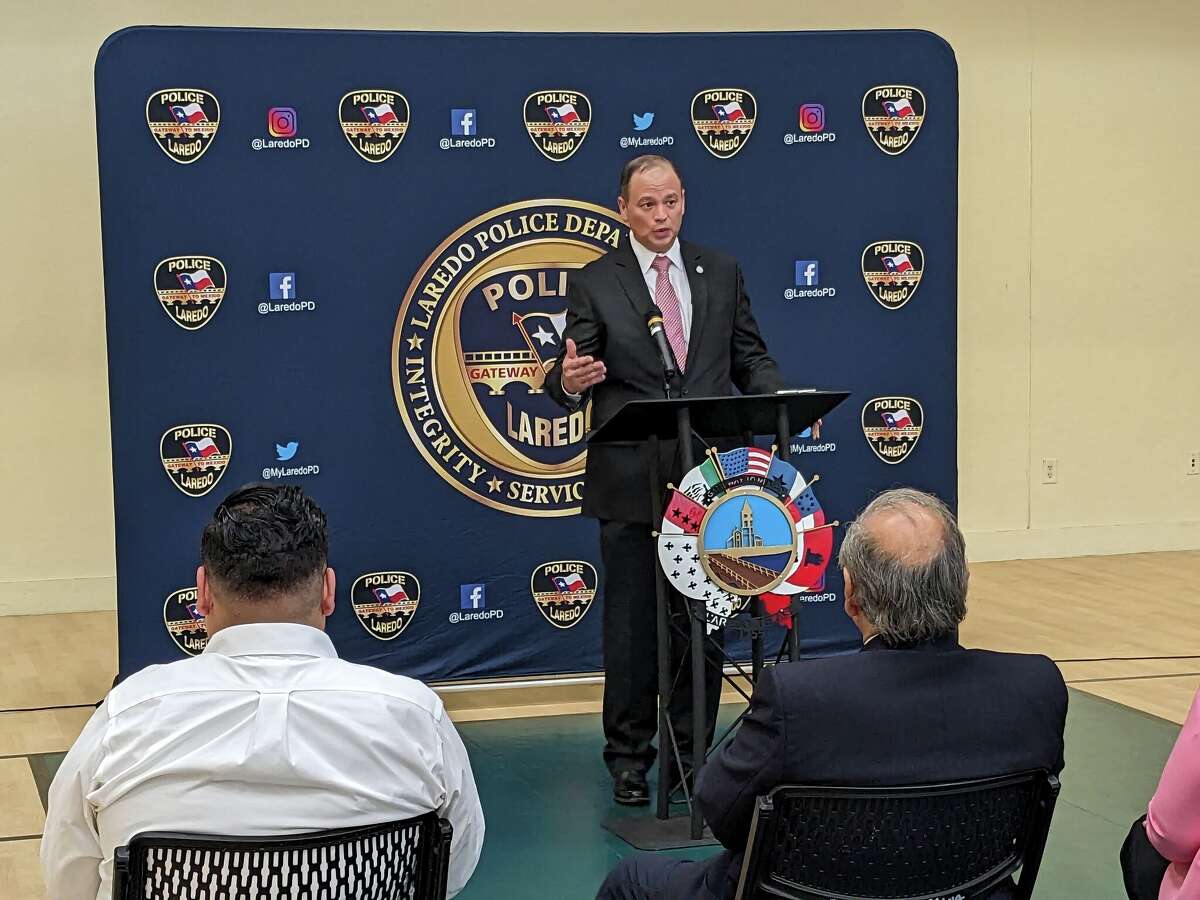Police Chief finalists have meet and greet with Laredo community