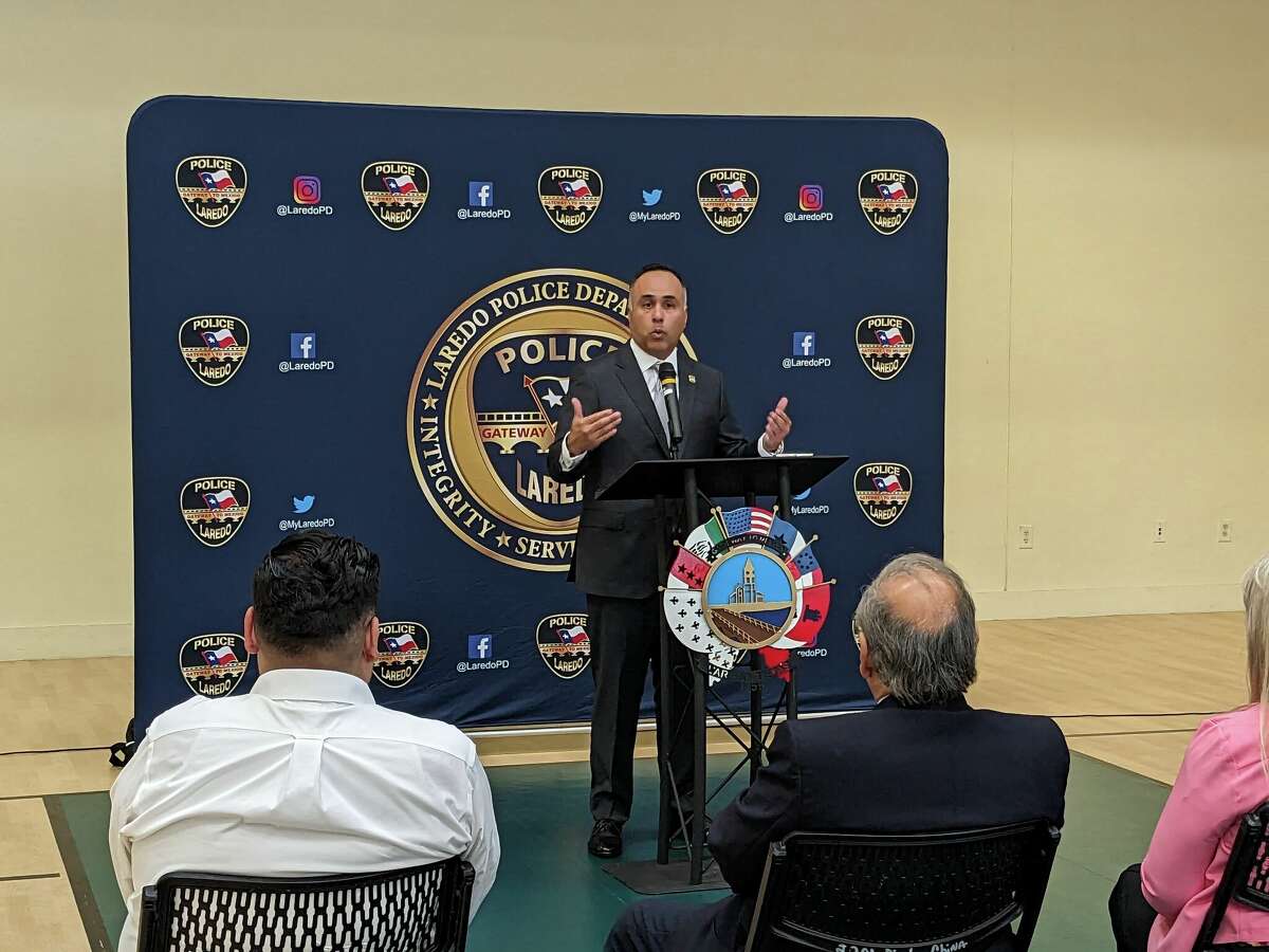 Police Chief finalists have meet and greet with Laredo community