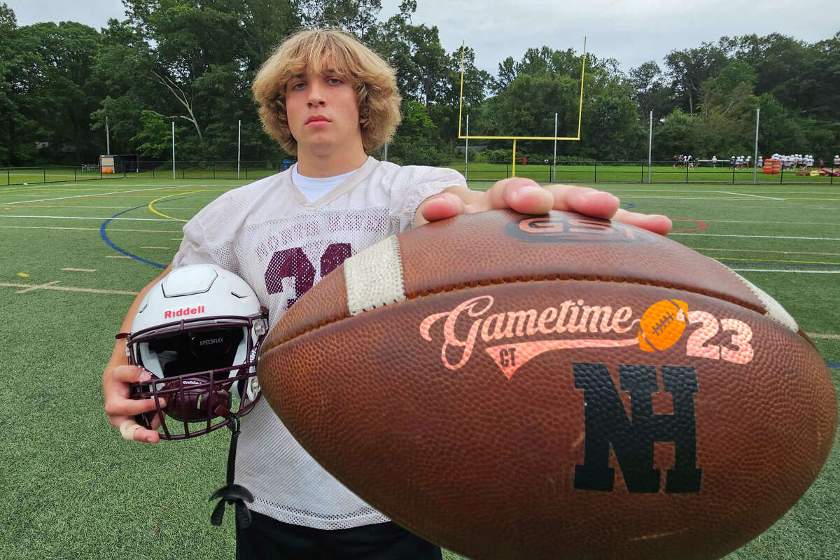 Ivy football-bound Pandolfi jack of all trades for North Haven