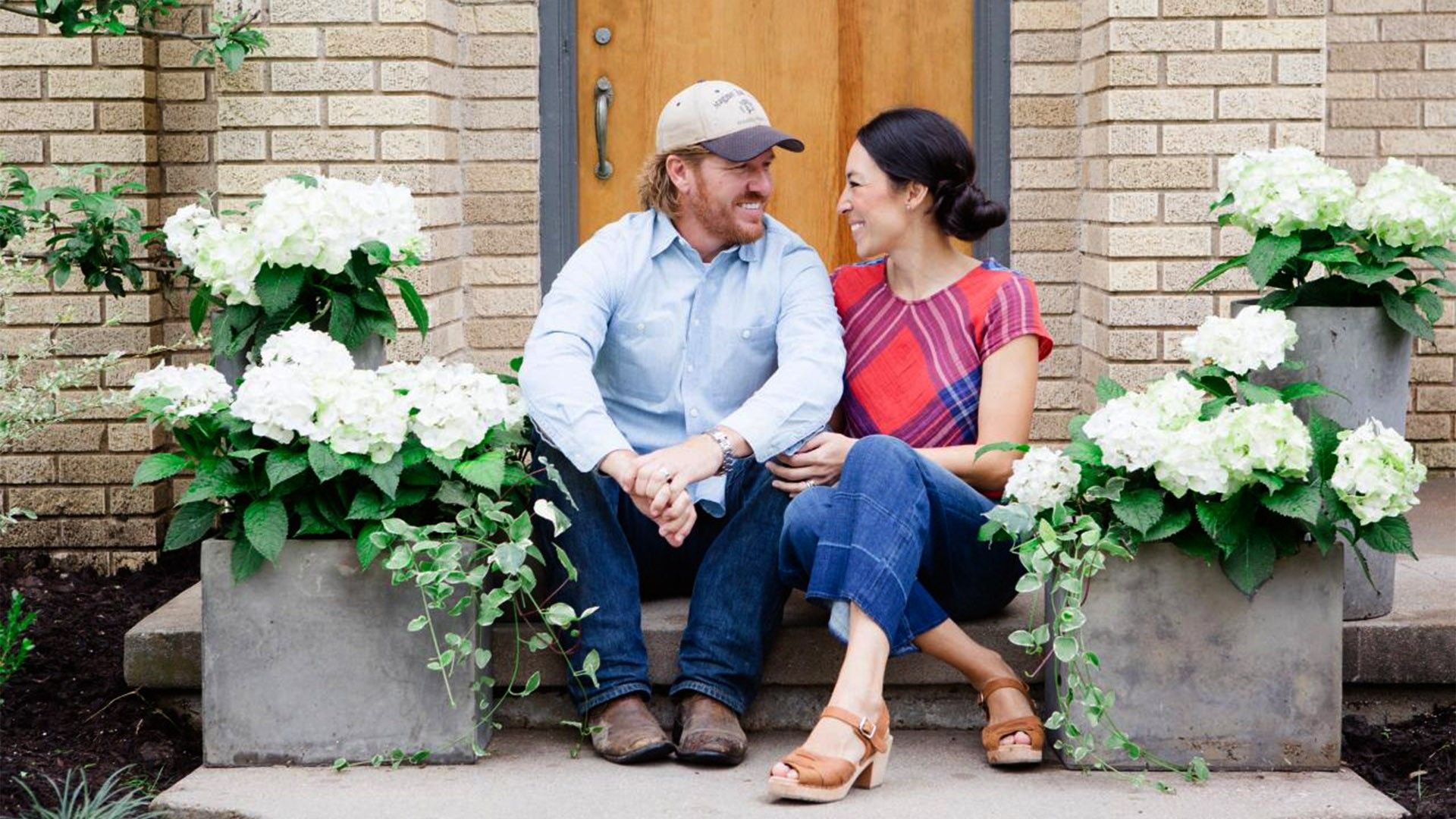 Do You Miss Chip and Joanna Gaines? The Stars of 'Capturing Home' Are ...