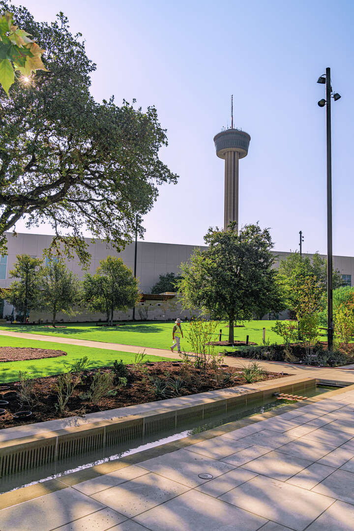 San Antonio's 18 most romantic spots for couples to visit