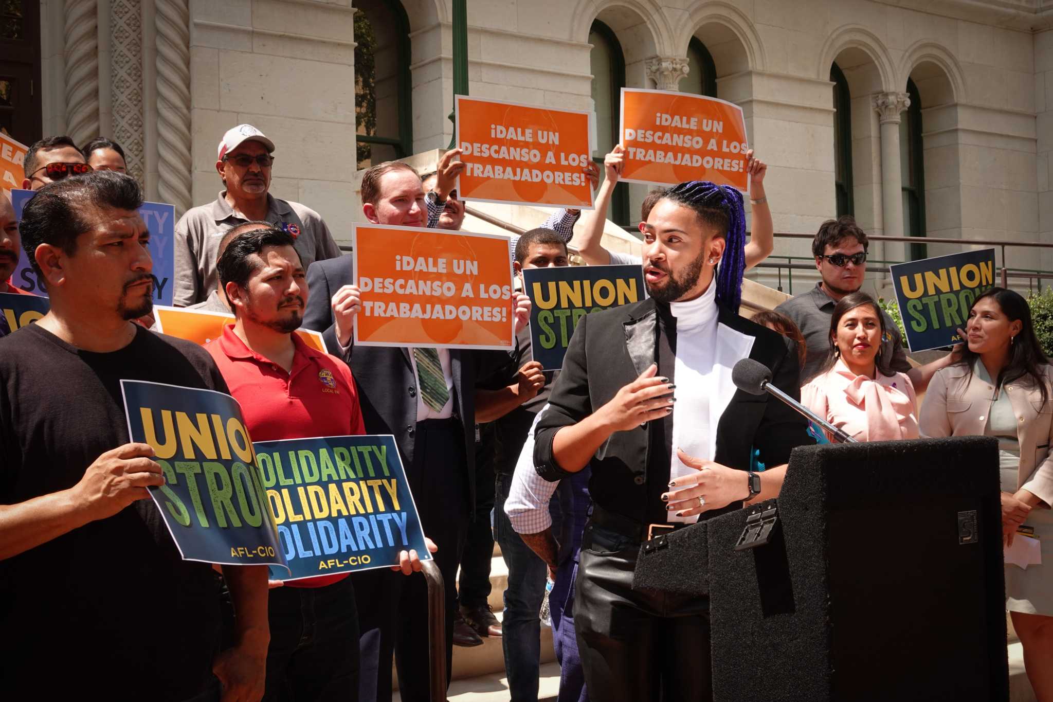 Texas among worst states for workers, according to new report