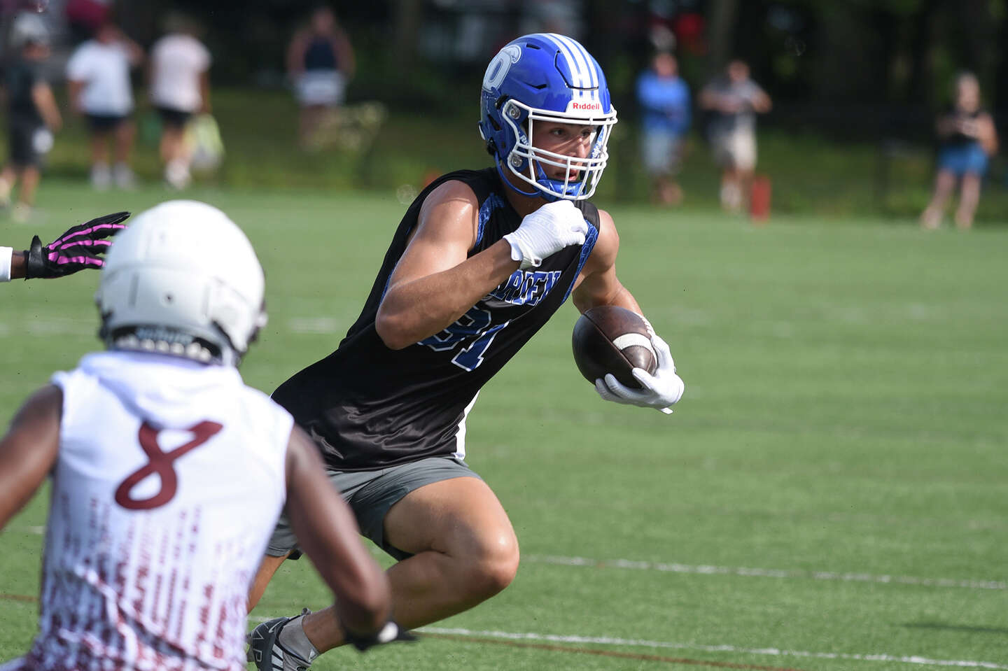 Darien CT tight end Kevin Roche has 17 Division I football offers