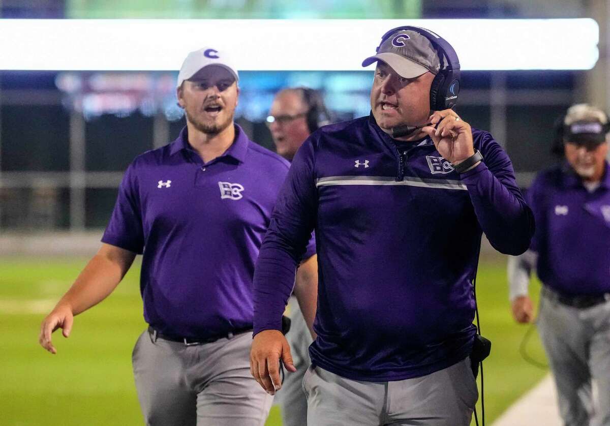 Football: Klein Cain Hurricanes top College Park Cavaliers