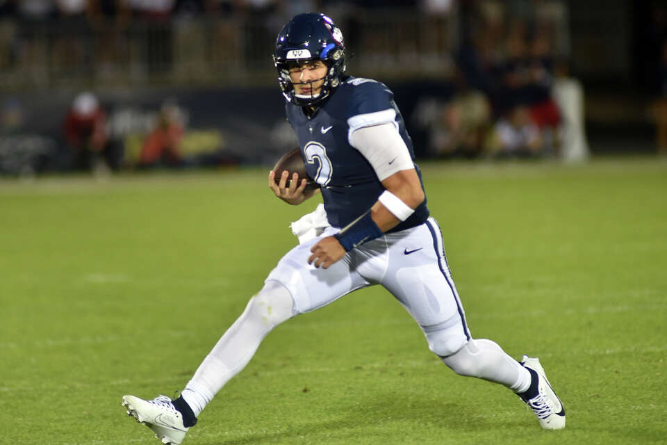 QB Joe Fagnano will end his UConn career at the Fenway Bowl
