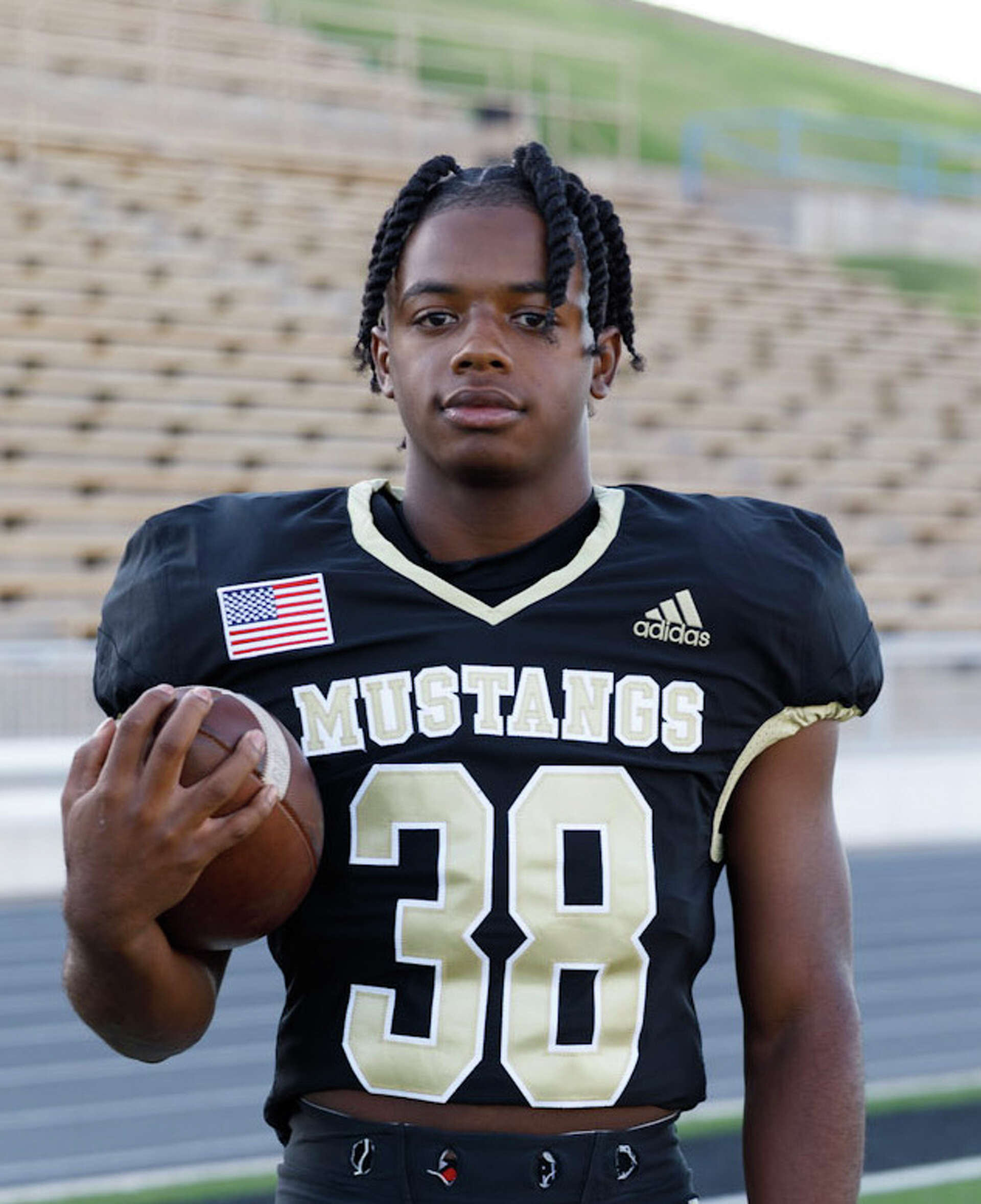 HS TRACK ROUNDUP: Andrews sweeps district titles at District 3-4A meet