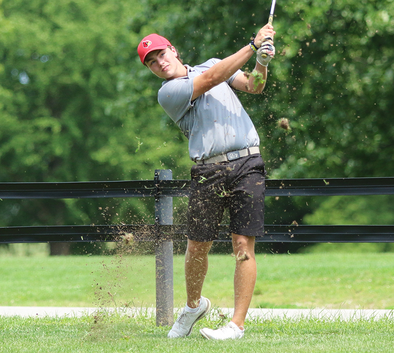Alton's Ottwell, Siatos shoot 62 to win Terriers' Two-Man