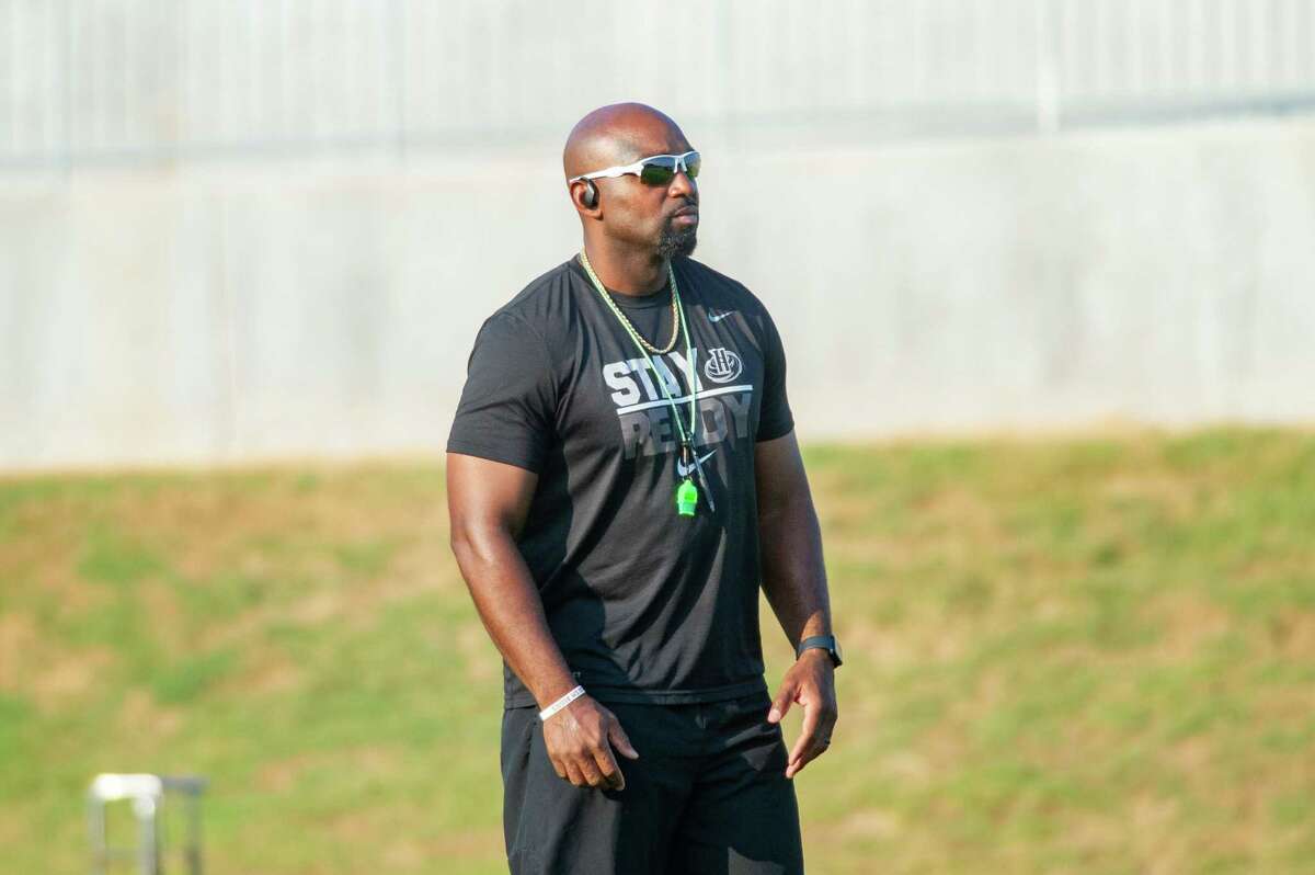 Hightower Hurricanes earn first win over Westfield Mustangs