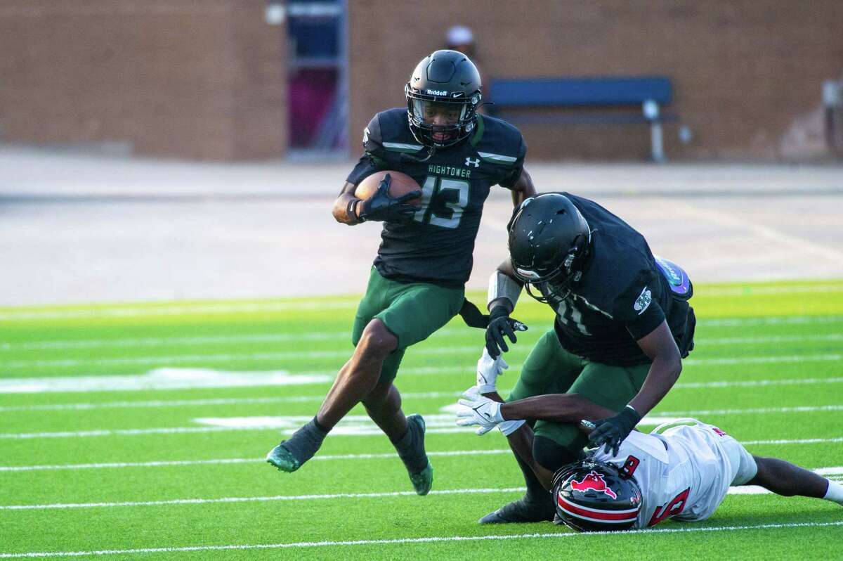 Hightower Hurricanes earn first win over Westfield Mustangs