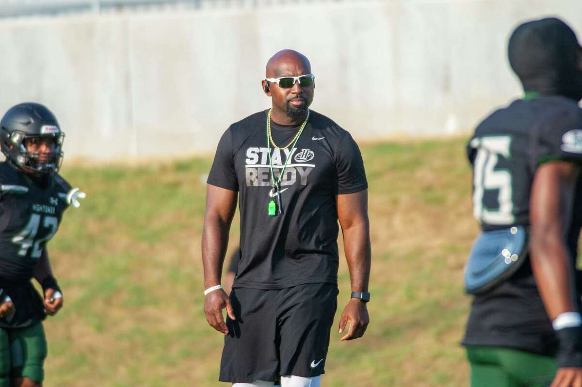 Hightower Hurricanes earn first win over Westfield Mustangs