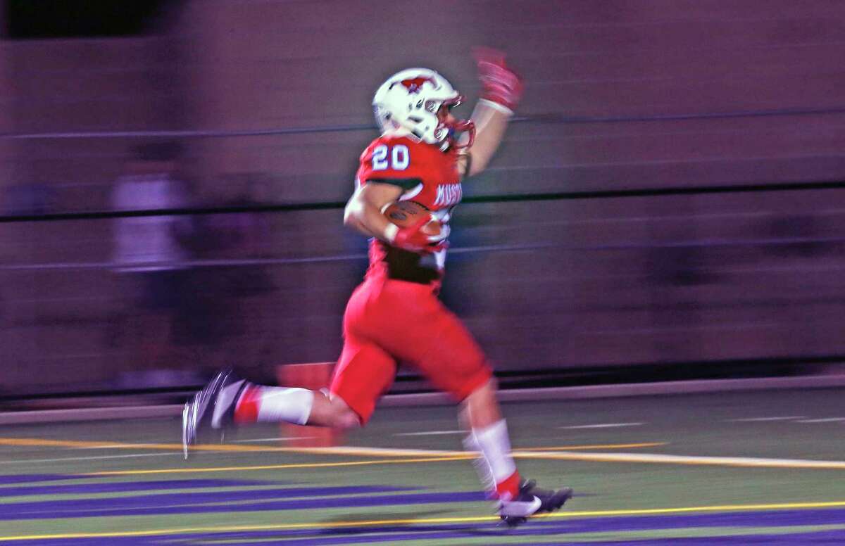 High school football: Jefferson 22, Lanier 0