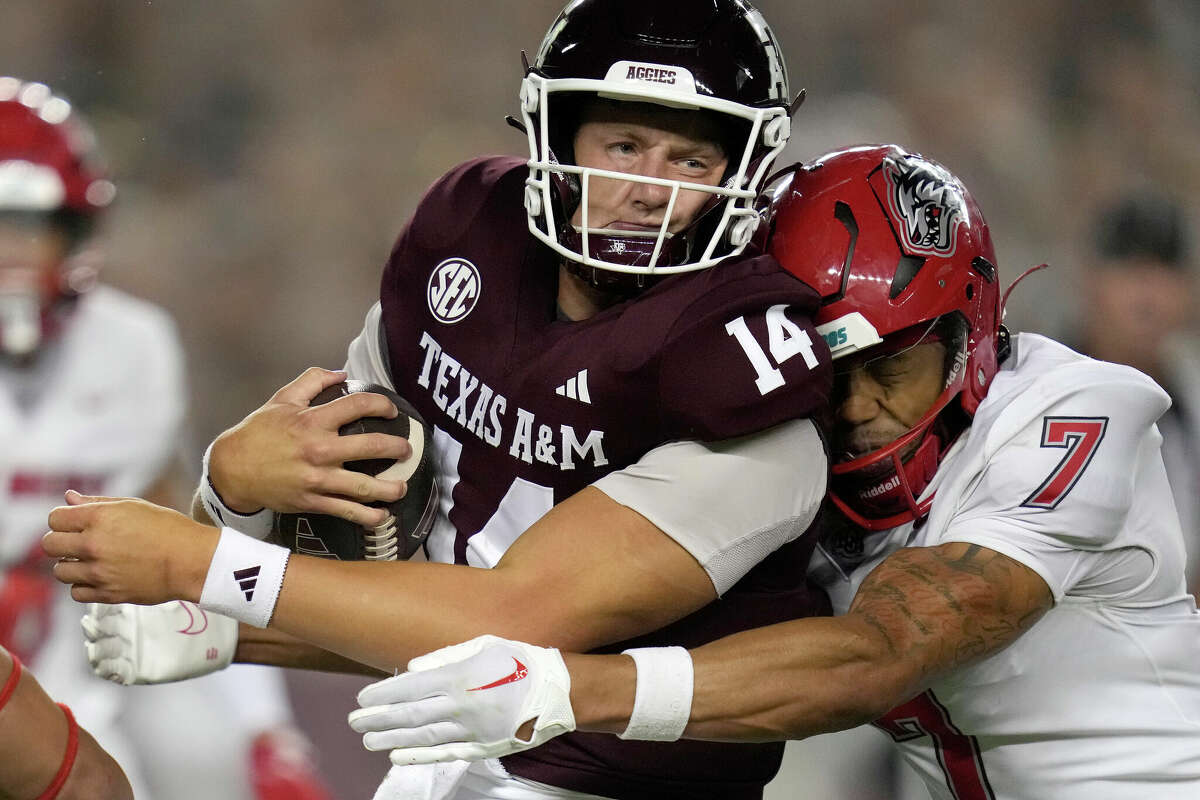 No. 23 Texas A&M Aggies steamroll New Mexico Lobos in opener