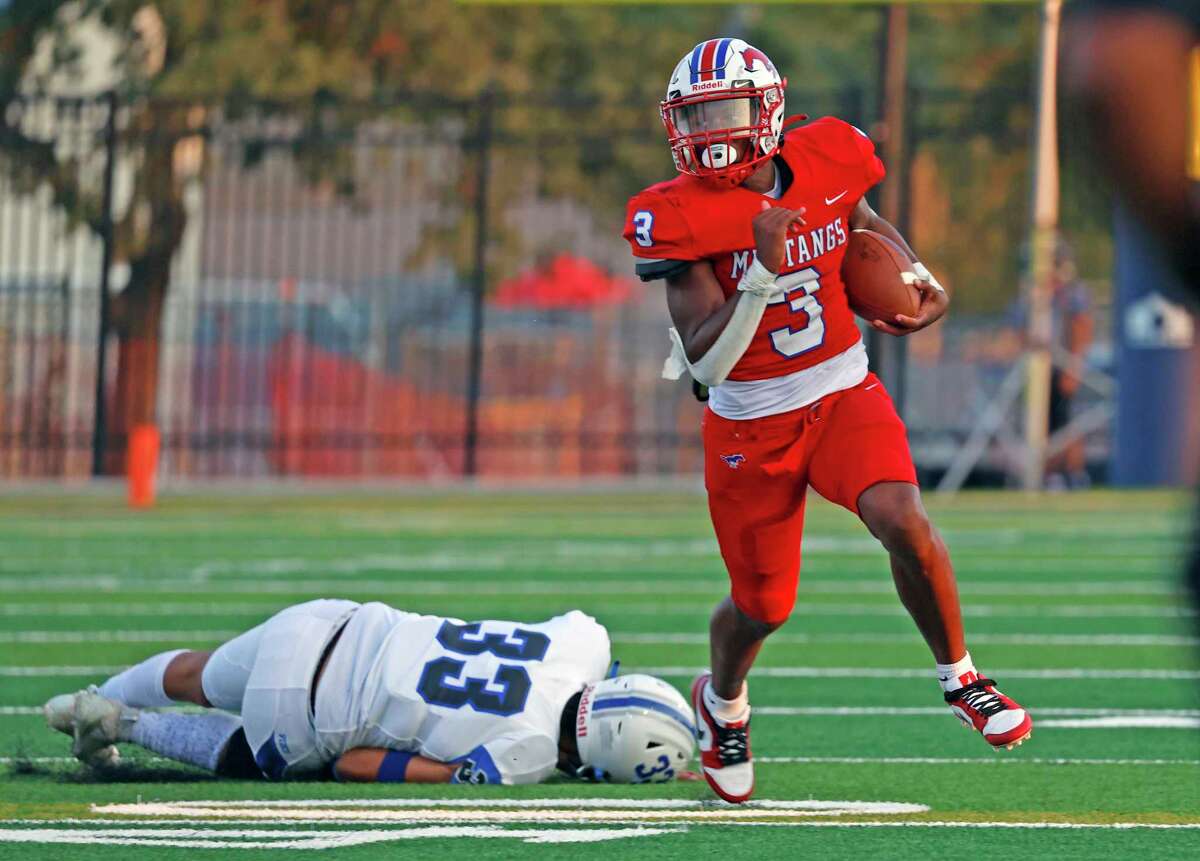 High school football: Jefferson 22, Lanier 0