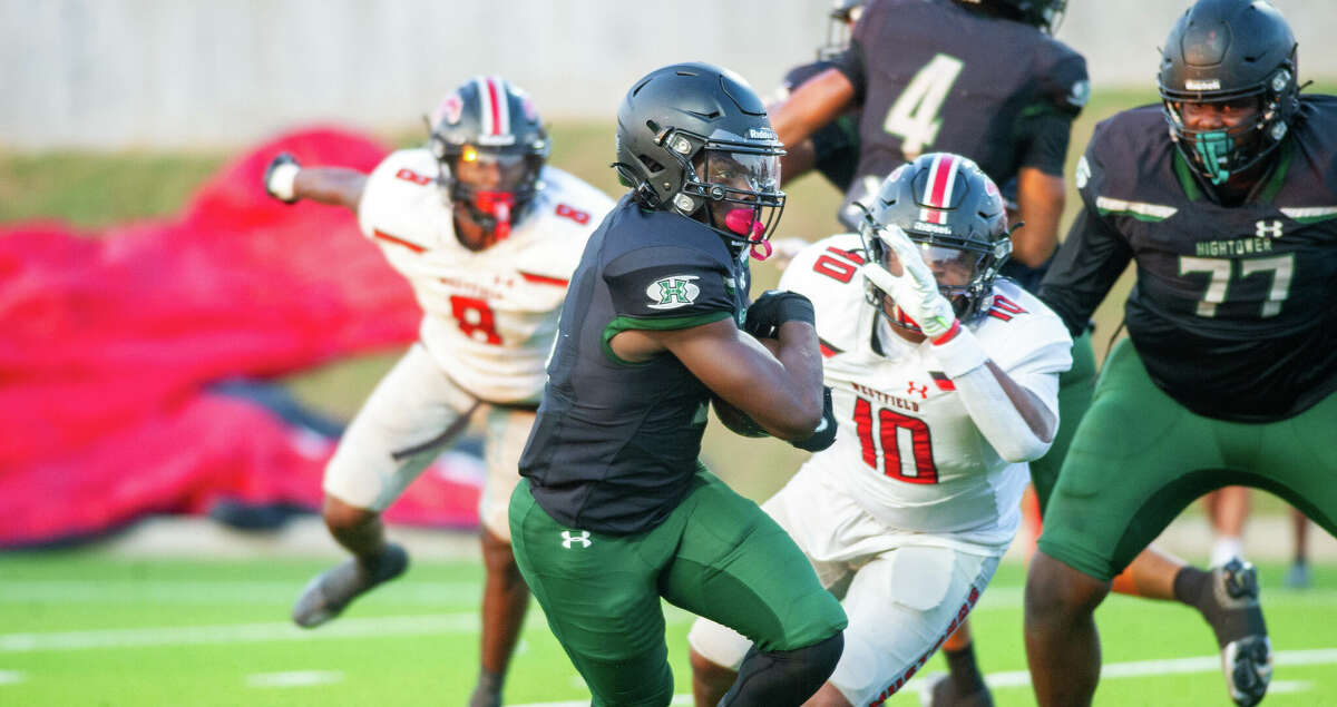 Hightower Hurricanes earn first win over Westfield Mustangs