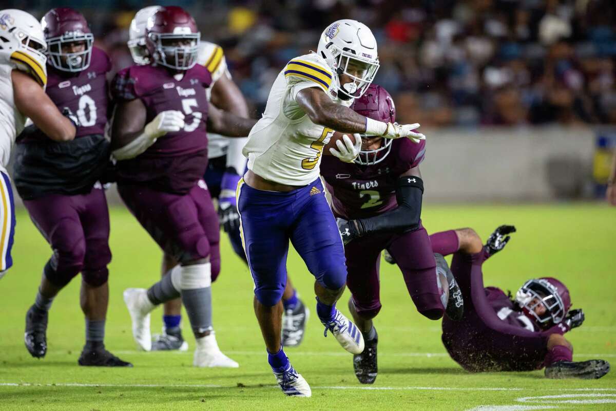Prairie View A&M pulls off dramatic comeback over Texas Southern