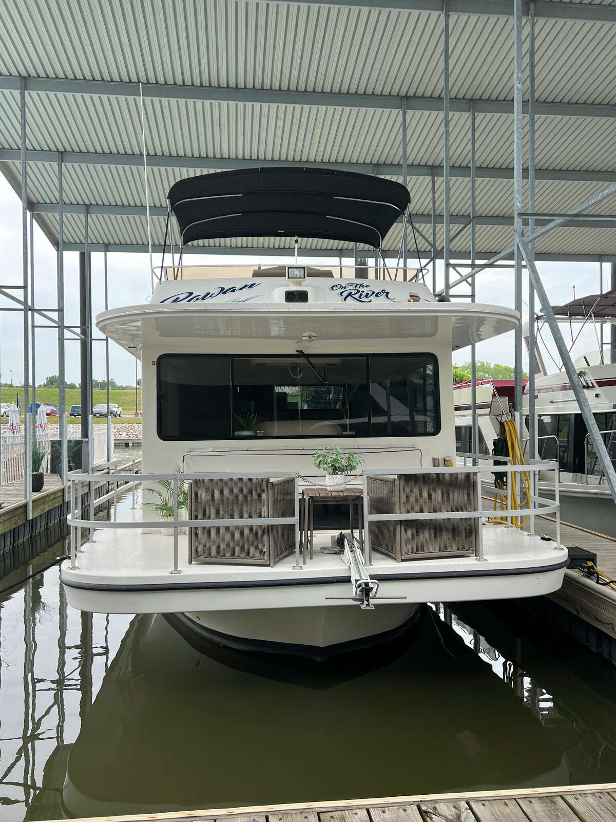 Living the dream: Couple trades farm for boat at Grafton Harbor
