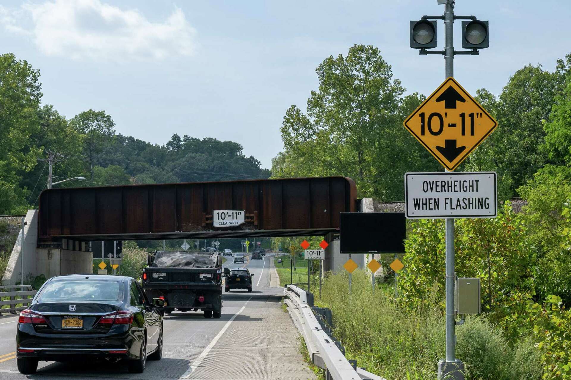 Glenridge Road, Maple Avenue rail bridges struck in Glenville
